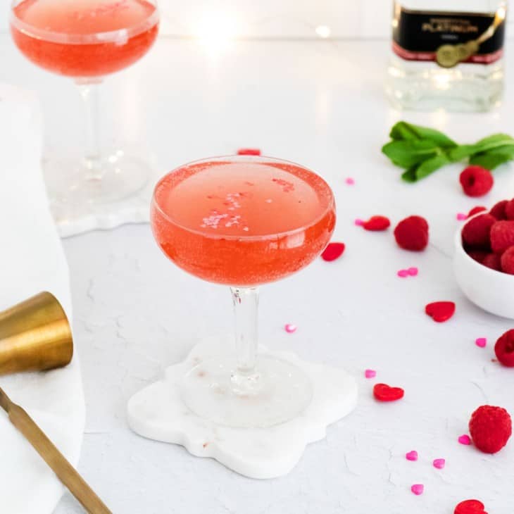 Raspberry Rosé Spritzer - easy cocktail! Recipe - Rachel Cooks®