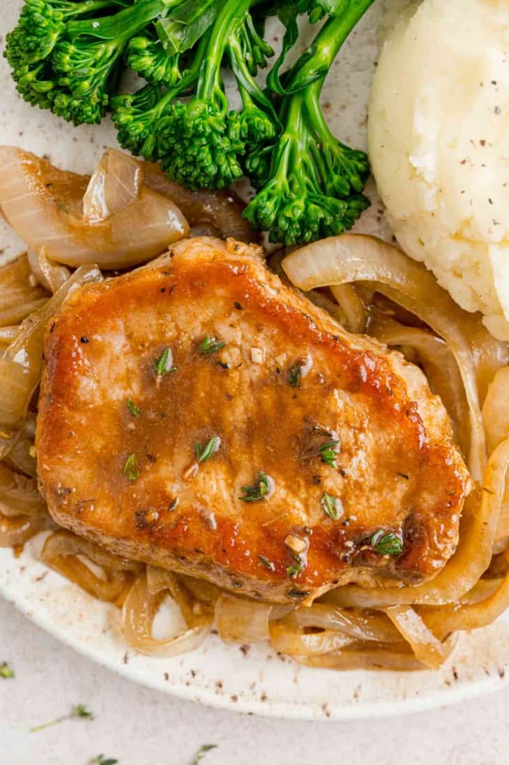 Pork Chops With Onions
