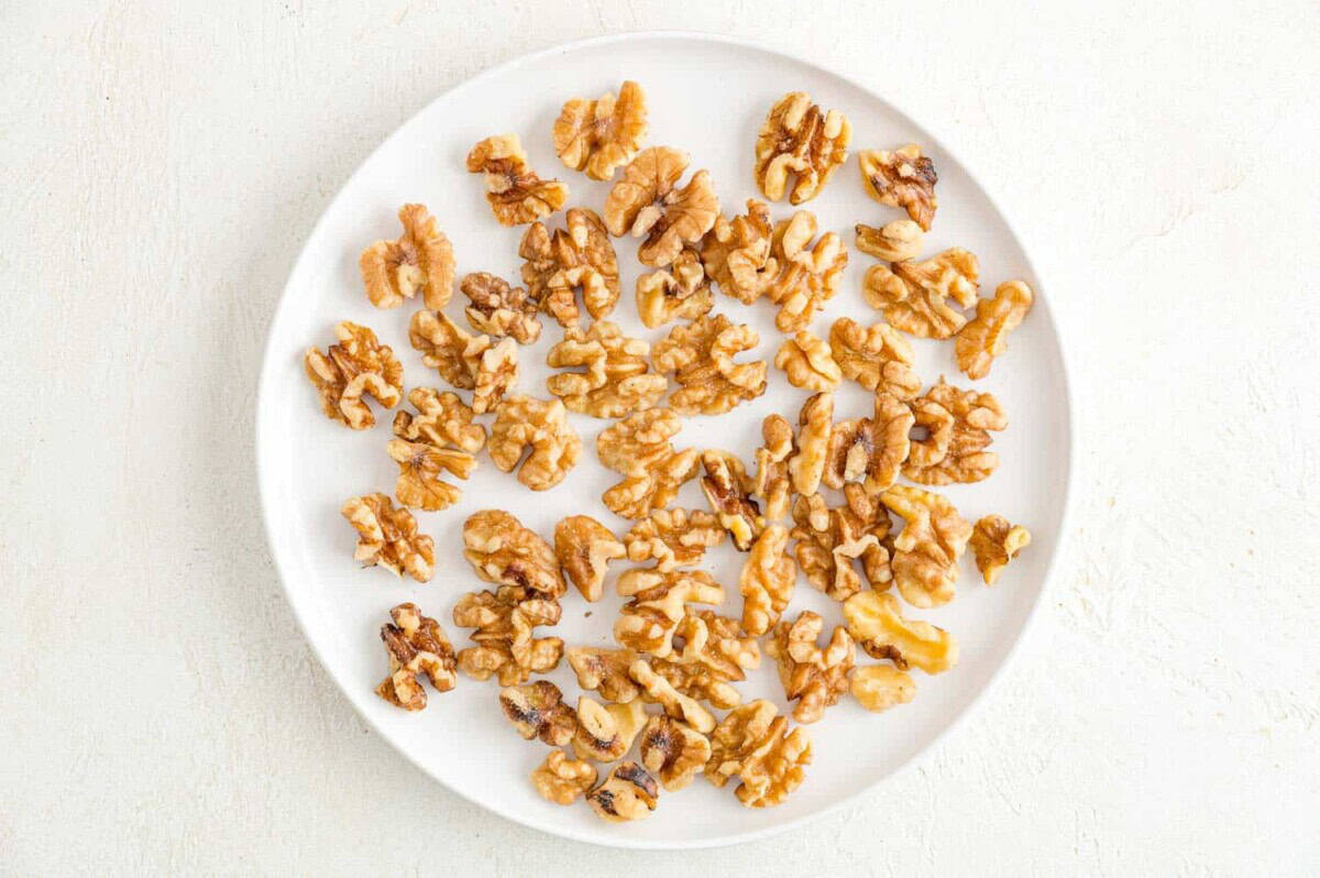 How To Toast Walnuts - three methods!
