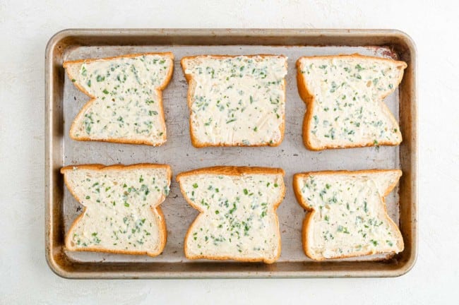 Texas Toast Garlic Bread | Rachel Cooks®