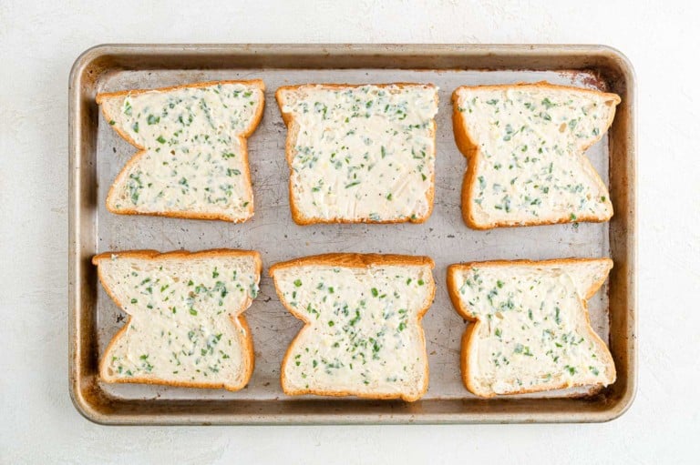 Texas Toast Garlic Bread | Rachel Cooks®