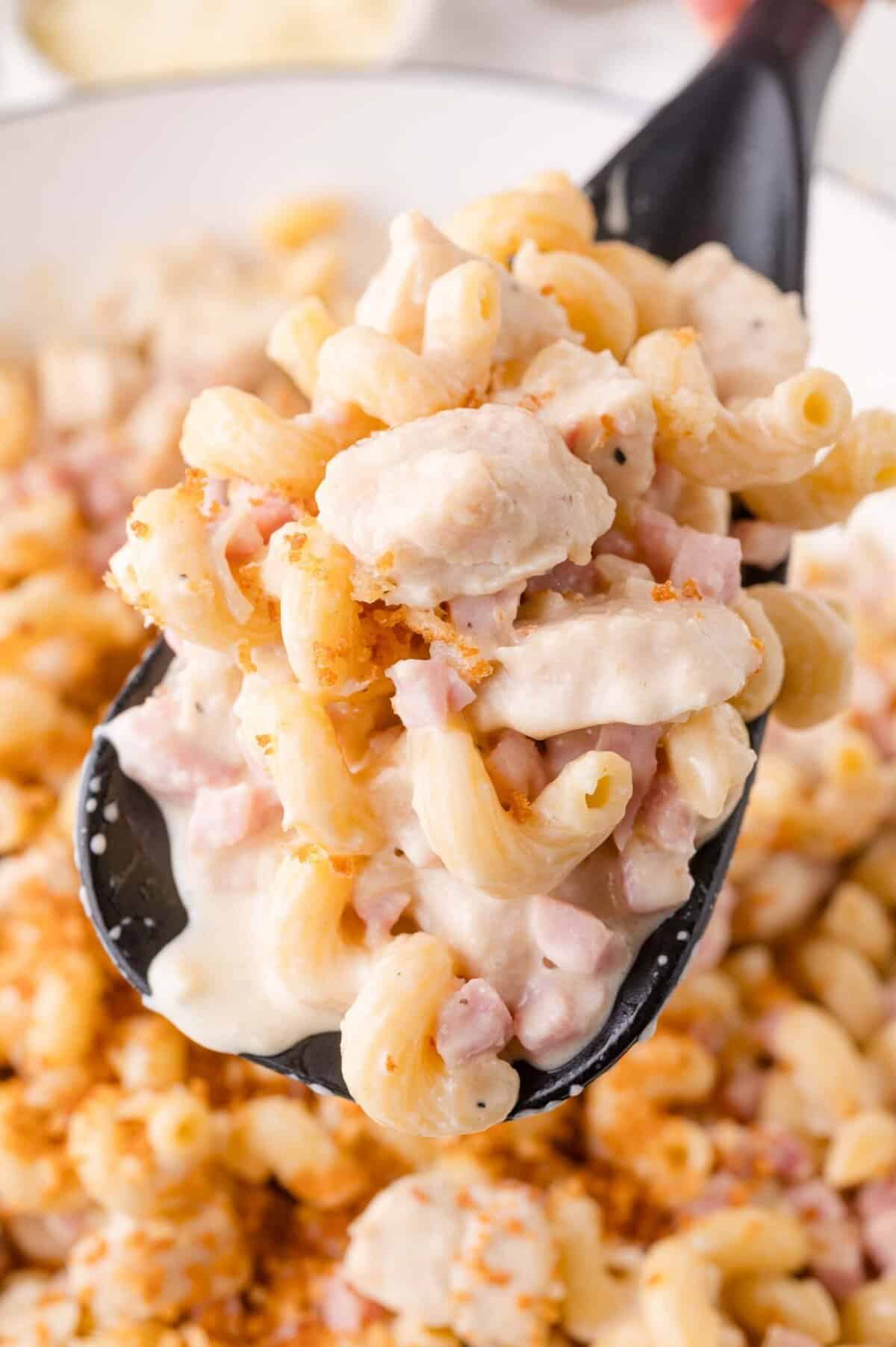 Chicken Cordon Bleu Pasta (one pan!)